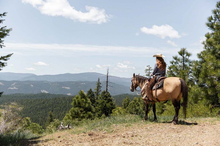 What Is A Dude Ranch | A Ranch Vacation In California