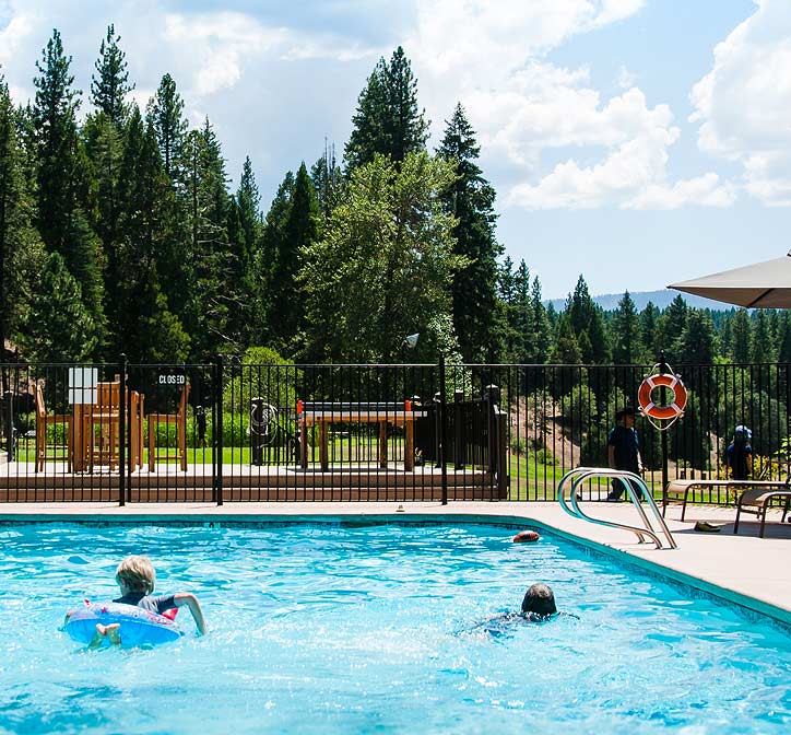 Why Our California Dude Ranch Is the Best For Any Family